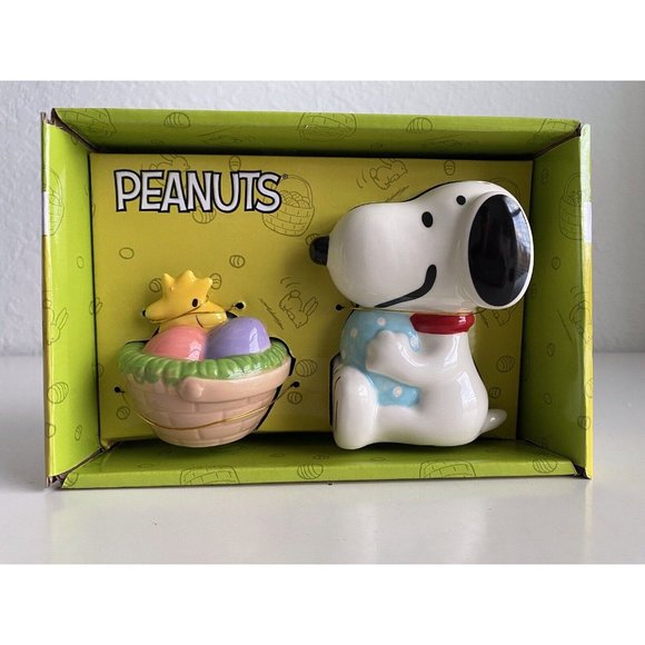 Peanuts | Kitchen | Peanuts Snoopy Woodstock Easter Ceramic Salt Pepper ...